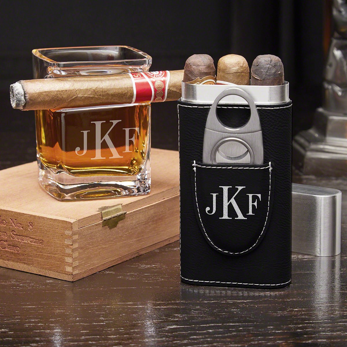 Personalized Cigar Gift Set with Cigar Glass and Cigar Case