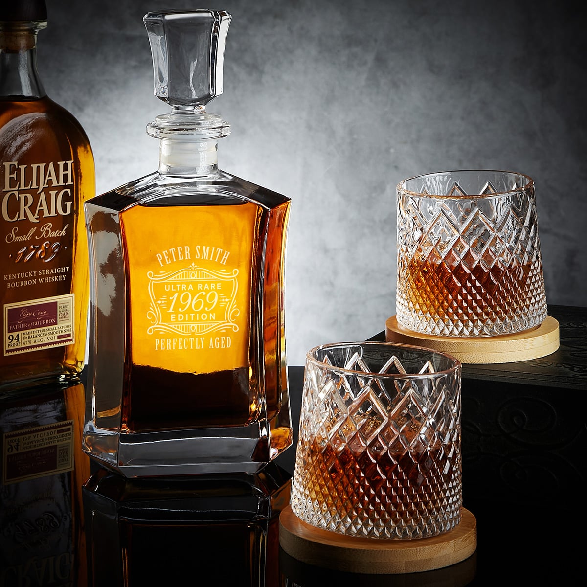 Custom Decanter Set with Rotating Whiskey Glasses