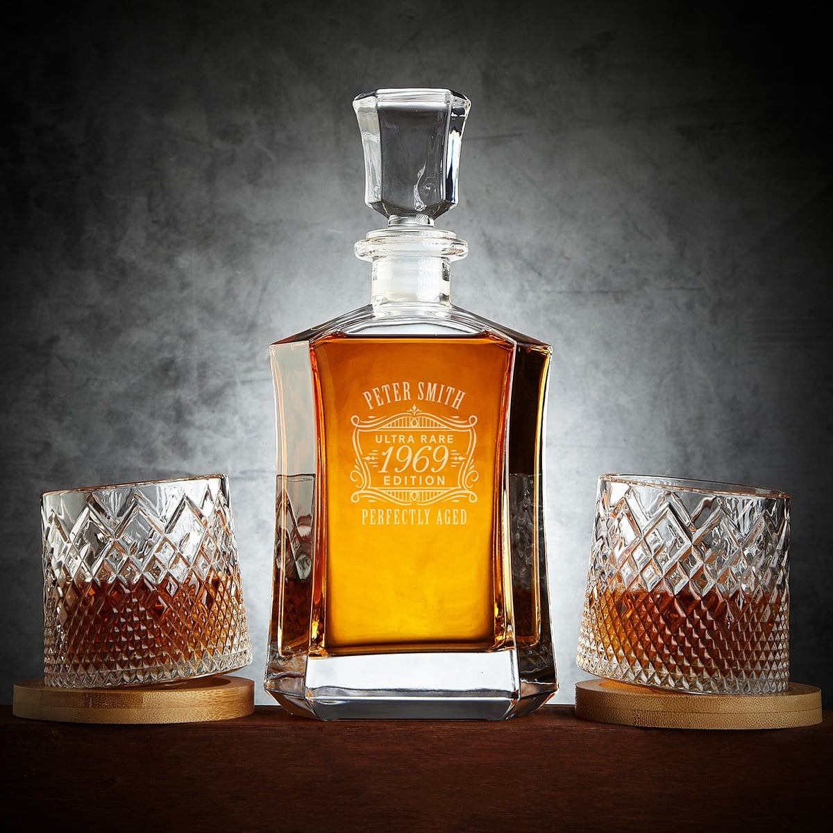 Custom Decanter Set with Rotating Whiskey Glasses